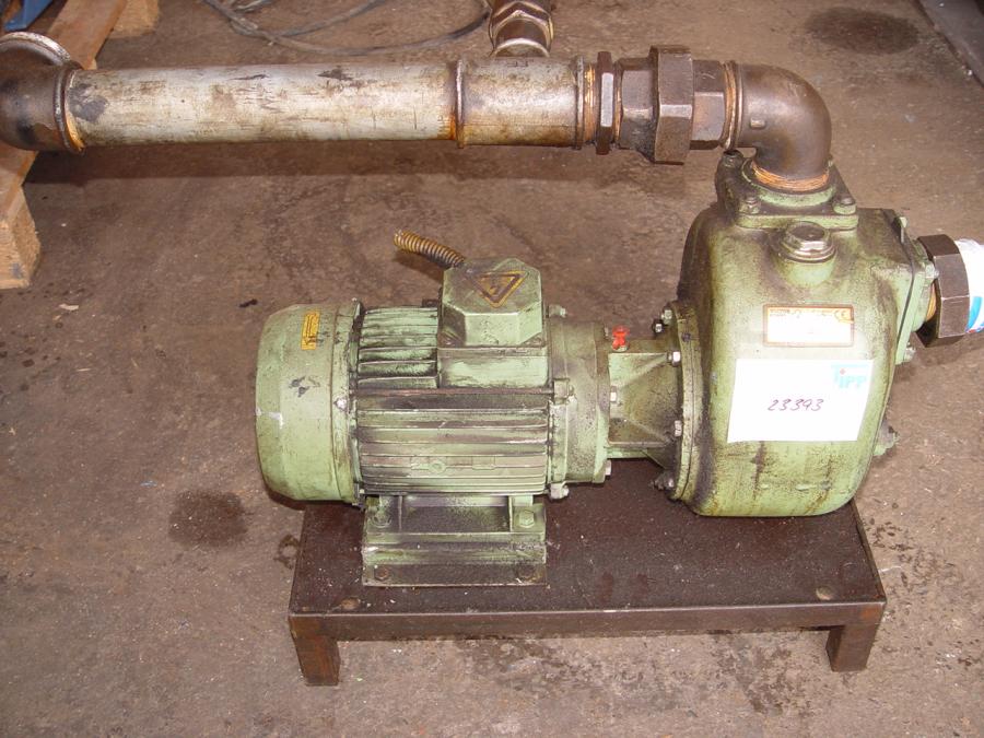 gebrauchte / gebrauchtes / gebrauchter Kreiselpumpe, selbstansaugend ...